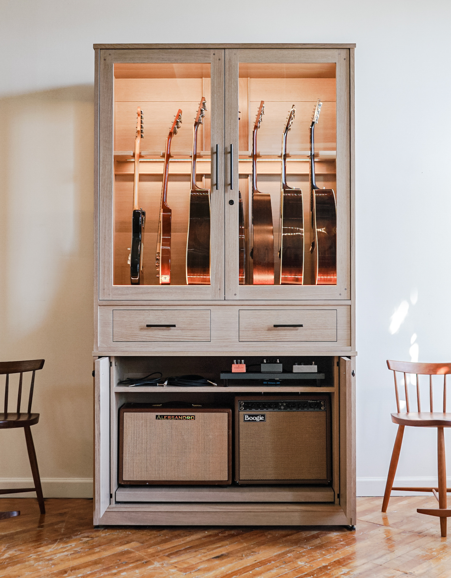 Medium Guitar Estate™ | 7 Guitars - American Music Furniture