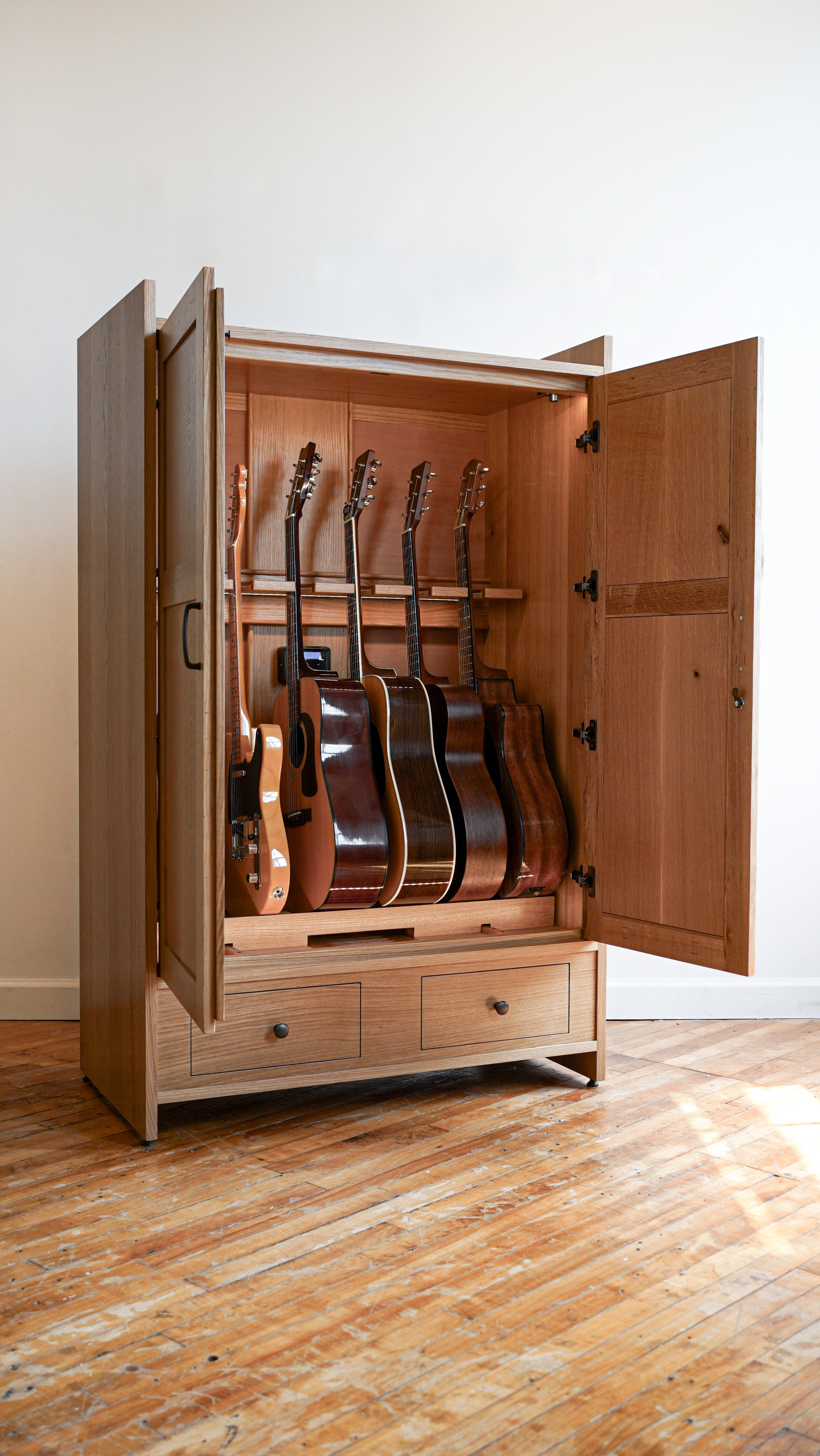 Custom Shop - American Music Furniture
