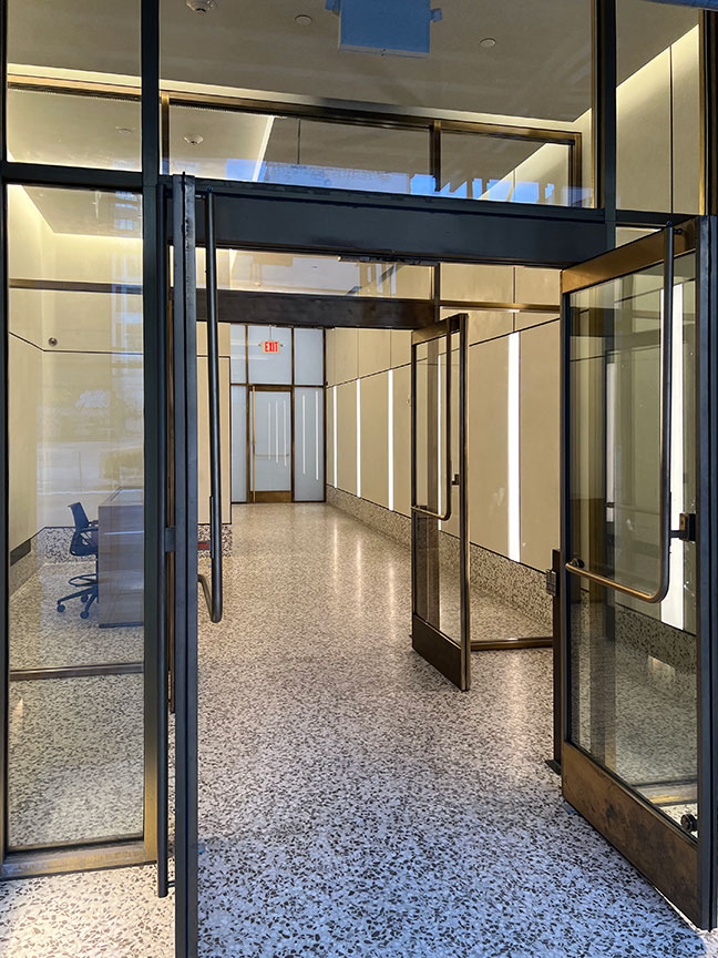 121 Varick Street Suite 803 - Sinvin