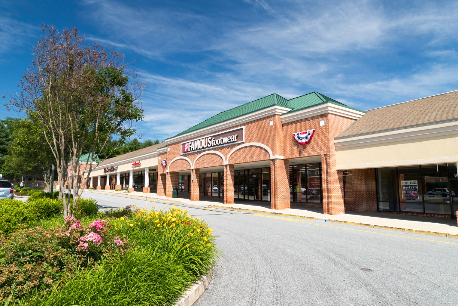 Shoppes at Longwood Village – Waters Retail Group