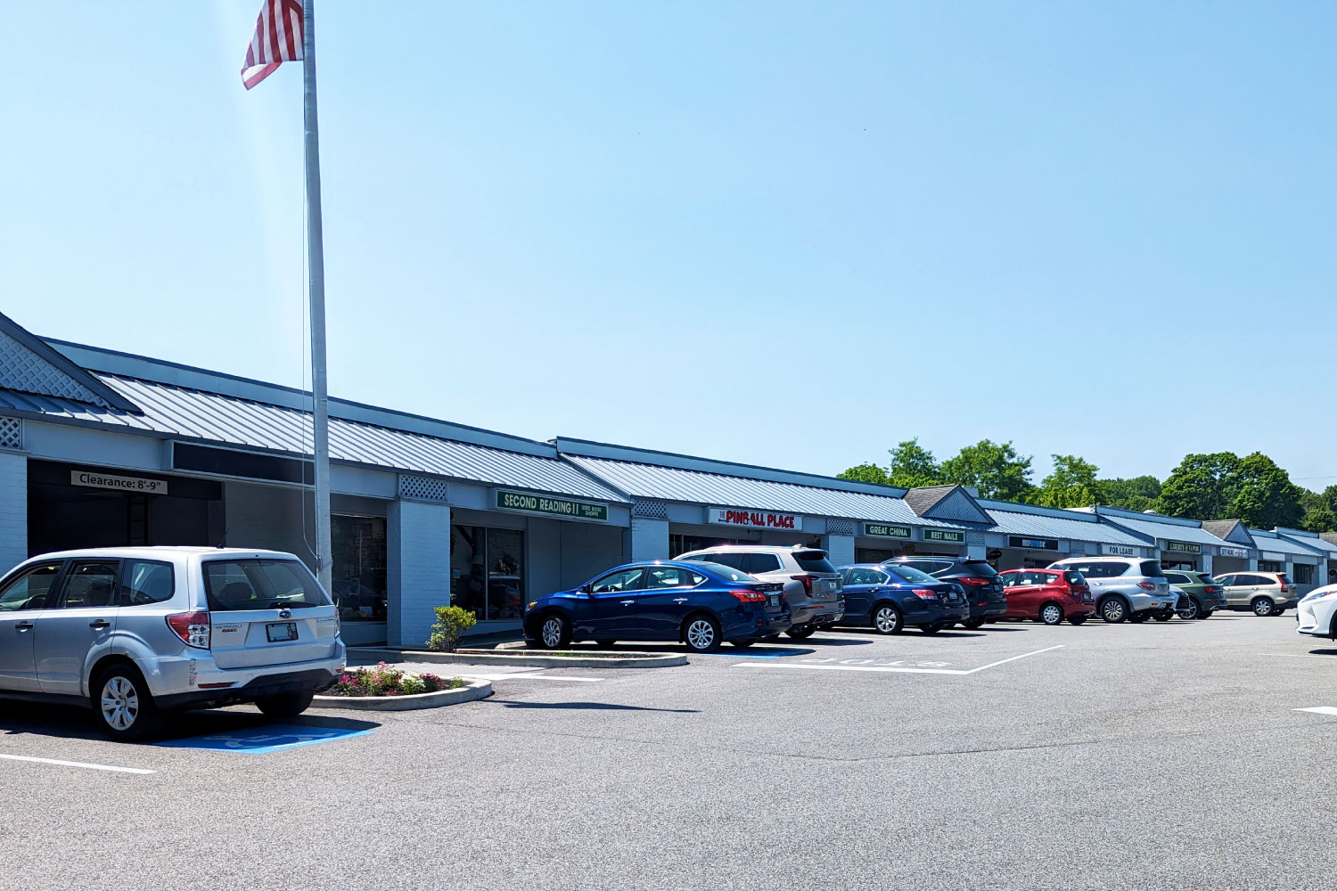 Parkway Center – Waters Retail Group